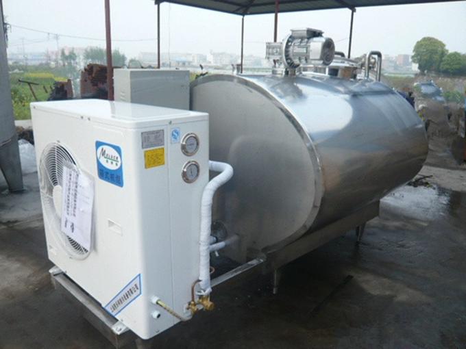 Sanitary Stainless Steel Tanks , Milk Chiller Tank Horizontal Vertical ...